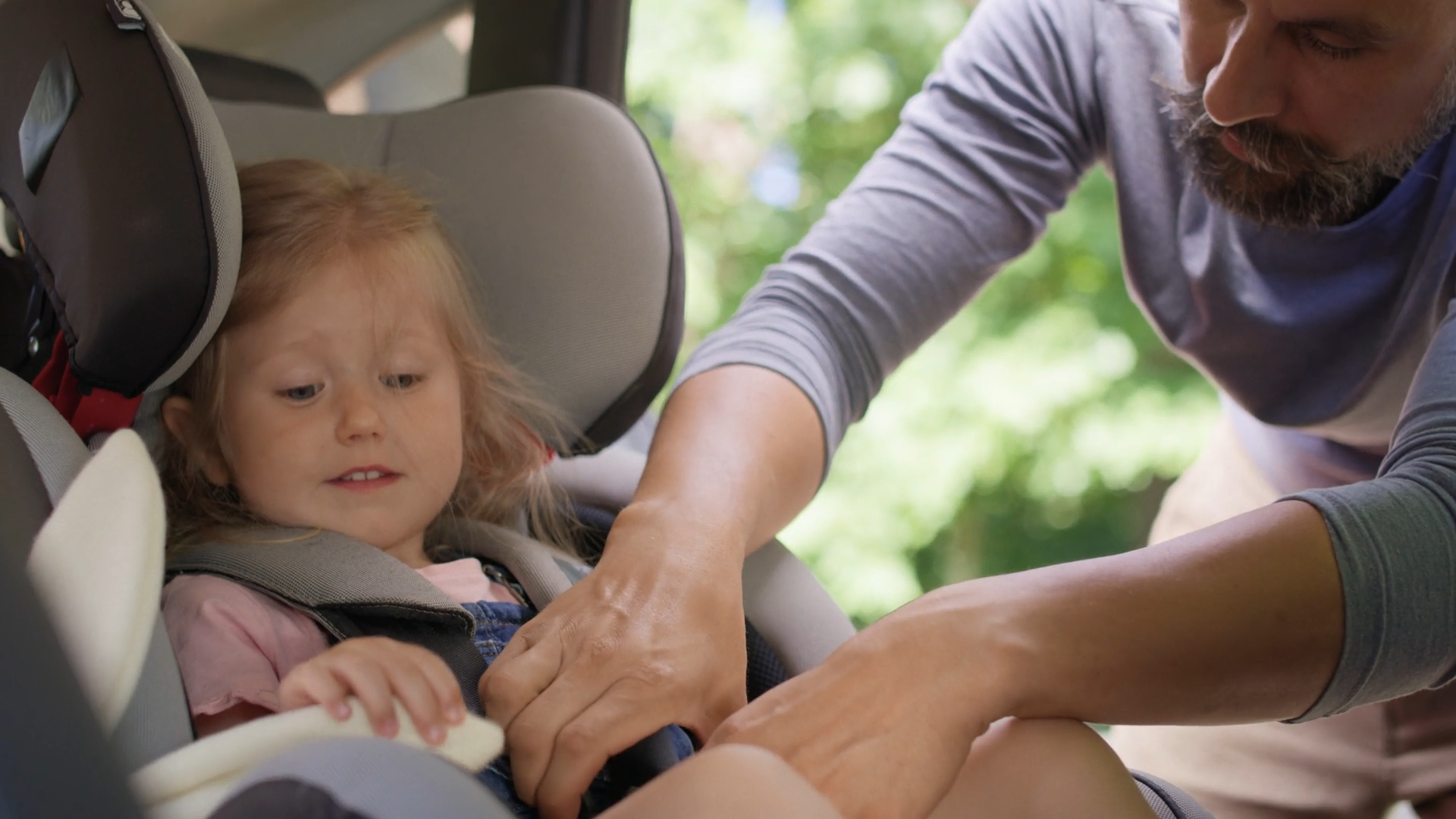 Do koliko godina treba sedište za decu? Često postavljana pitanja i ...